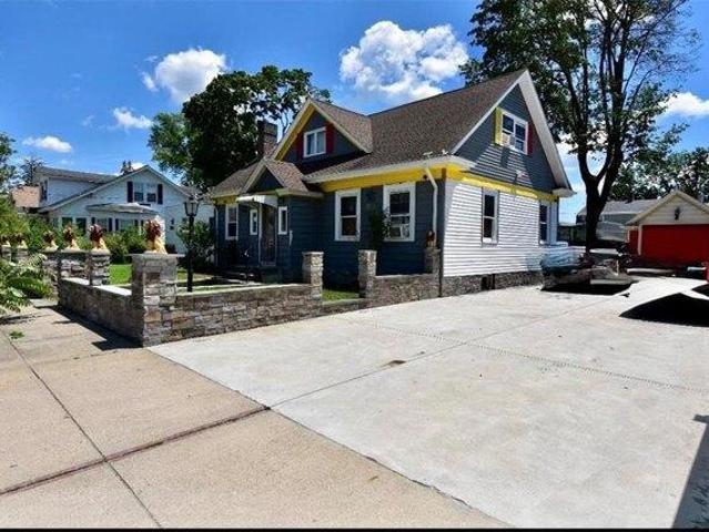 house with 3 bedroom, Pawtucket RI DS104189777