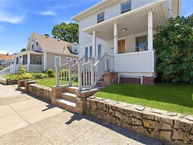 house with 3 bedroom, Pawtucket RI DS104297186