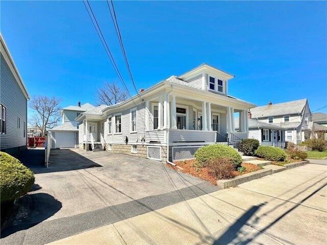 house with 3 bedroom, Pawtucket RI ES103127857