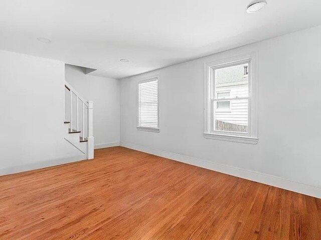 house with 3 bedroom, Pawtucket RI ES104190307