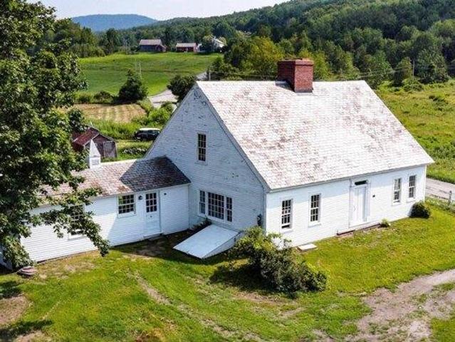 house with 3 bedroom, Pawlet VT DS103433013