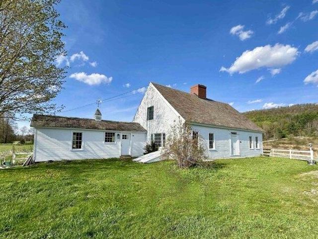 house with 3 bedroom, Pawlet VT ES105112929