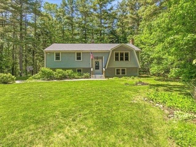 house with 3 bedroom, Pembroke MA DS103806708