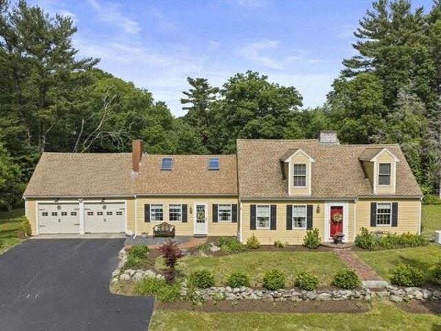 house with 3 bedroom, Pembroke MA DS104188001