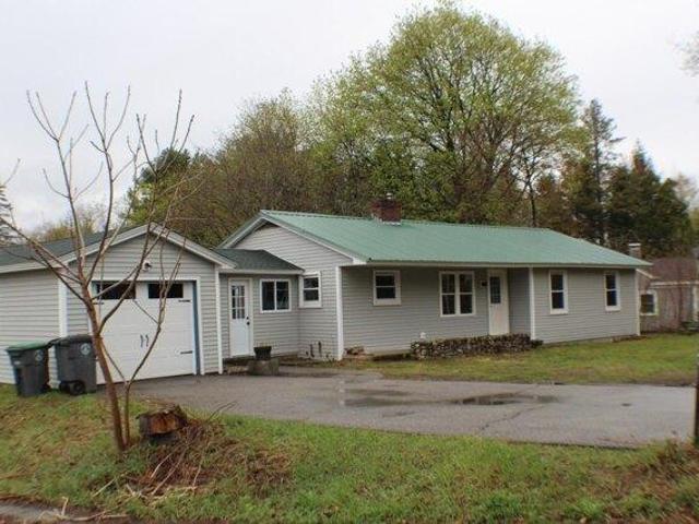house with 3 bedroom, Pembroke NH DLS102409187