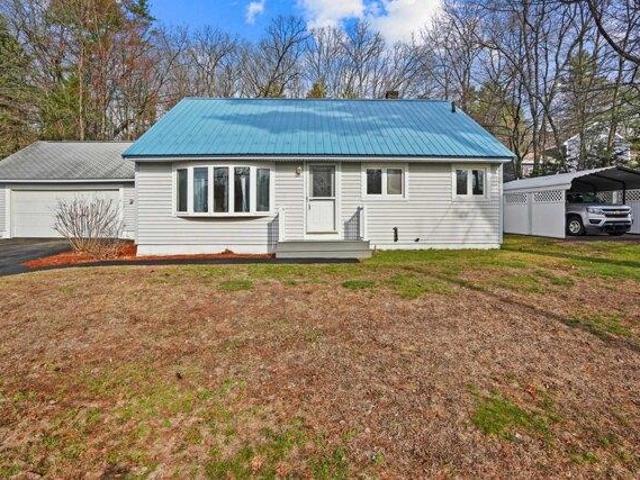 house with 3 bedroom, Pembroke NH DS101933198