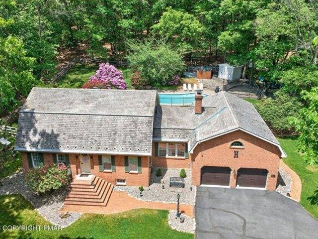 house with 3 bedroom, Pen Argyl PA ES104904736