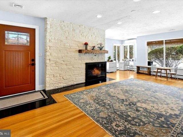 house with 3 bedroom, Pennington NJ DS102827172