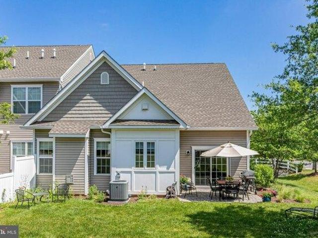 house with 3 bedroom, Pennington NJ ES105174694