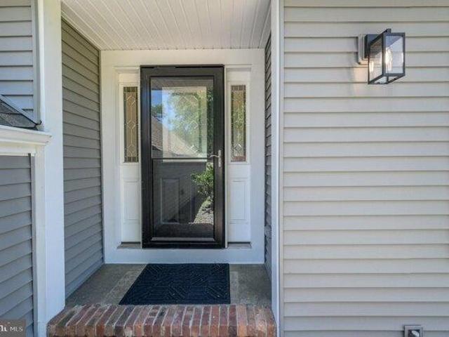 house with 3 bedroom, Pennington NJ ES105174842