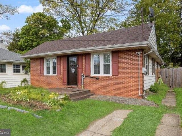 house with 3 bedroom, Pennsauken NJ DLS101627871