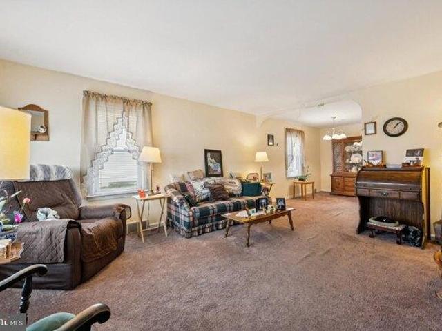 house with 3 bedroom, Pennsauken NJ DS102316817