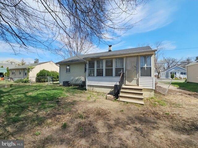house with 3 bedroom, Pennsville NJ DLS102800716