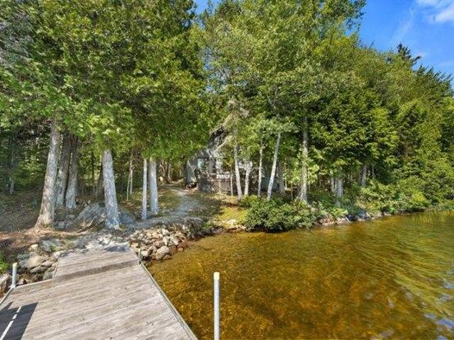 house with 3 bedroom, Penobscot ME ES104609029