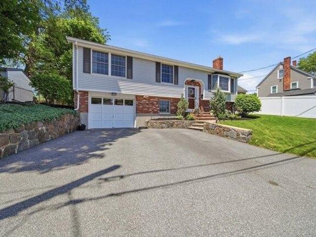 house with 3 bedroom, Peabody MA ES104043516