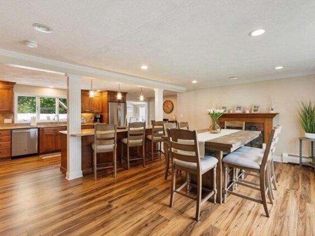 house with 3 bedroom, Peabody MA ES104075783