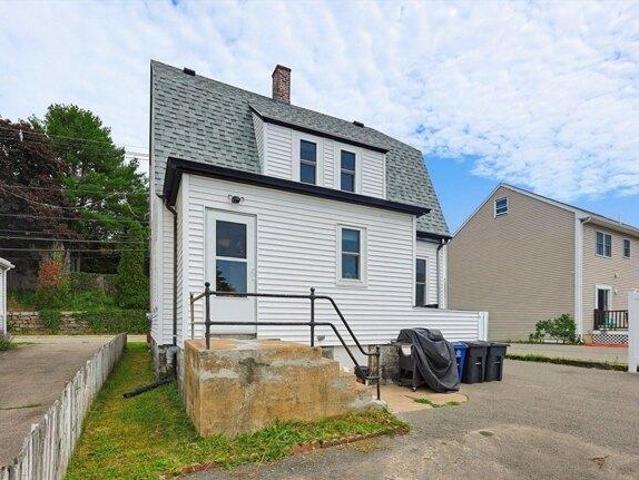 house with 3 bedroom, Peabody MA ES104919894