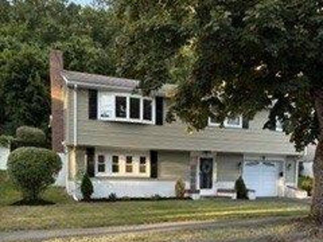 house with 3 bedroom, Peabody MA ES104946439