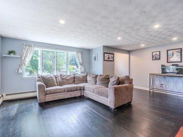 house with 3 bedroom, Peabody MA ES104946599