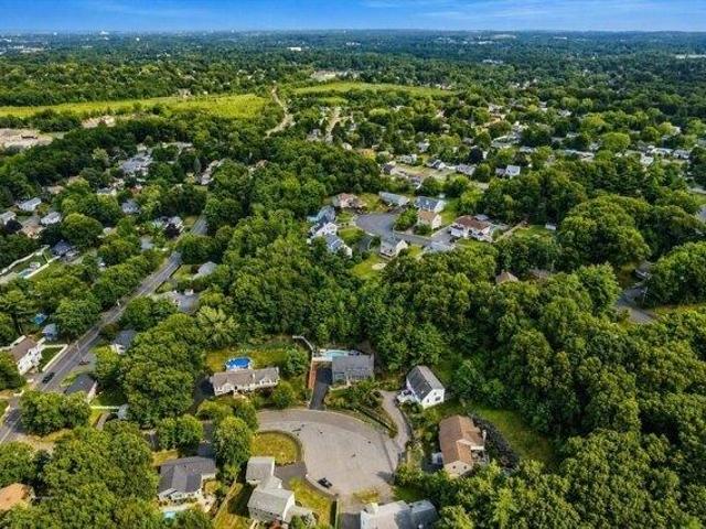 house with 3 bedroom, Peabody MA ES105093102