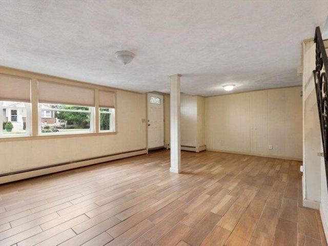 house with 3 bedroom, Peabody MA ES105193303