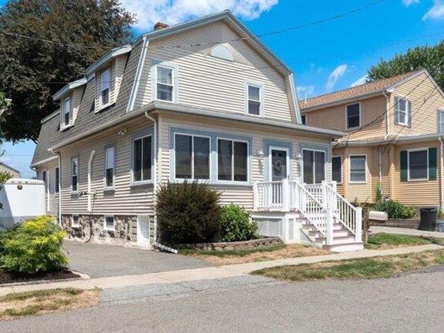 house with 3 bedroom, Peabody MA ES103496891