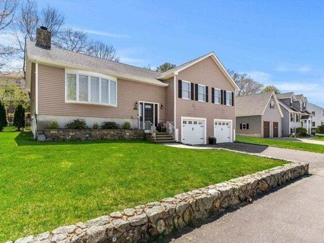 house with 3 bedroom, Peabody MA ES103809837