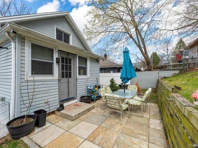 house with 3 bedroom, Peekskill NY DS102566036