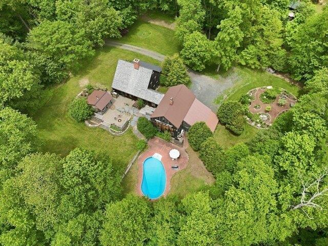 house with 3 bedroom, Pelham MA DS103101800