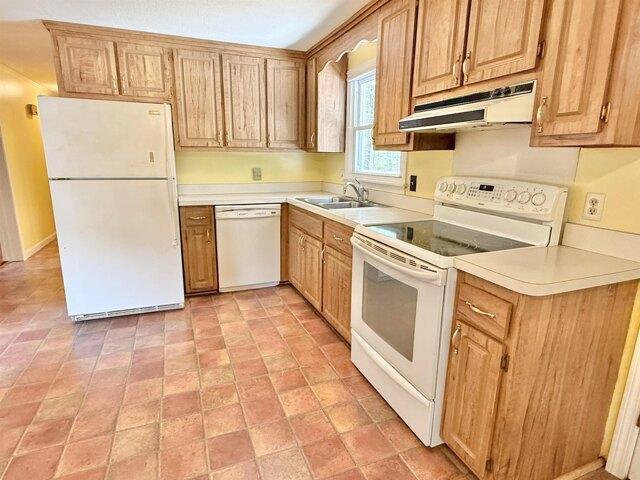 house with 3 bedroom, Pelham NH DS102779667