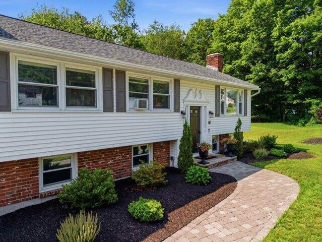 house with 3 bedroom, Pelham NH DS103967635