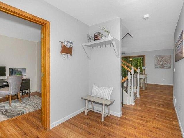 house with 3 bedroom, Pelham NH DS104153103
