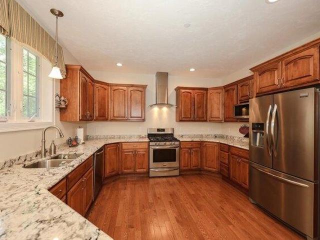 house with 3 bedroom, Pelham NH ES103495538