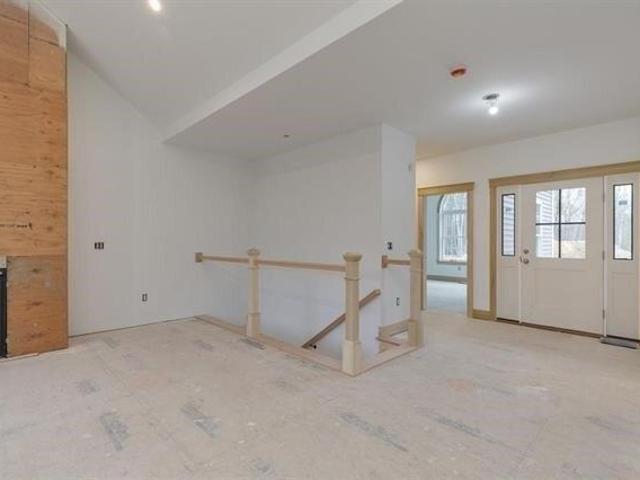 house with 3 bedroom, Pelham NH ES105158150