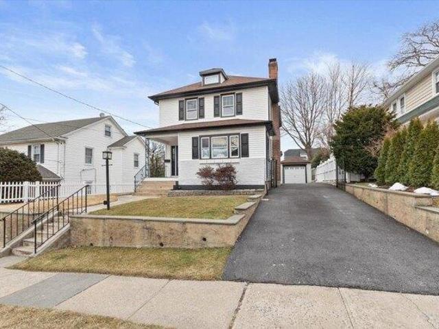 house with 3 bedroom, Pelham NY ES88207699