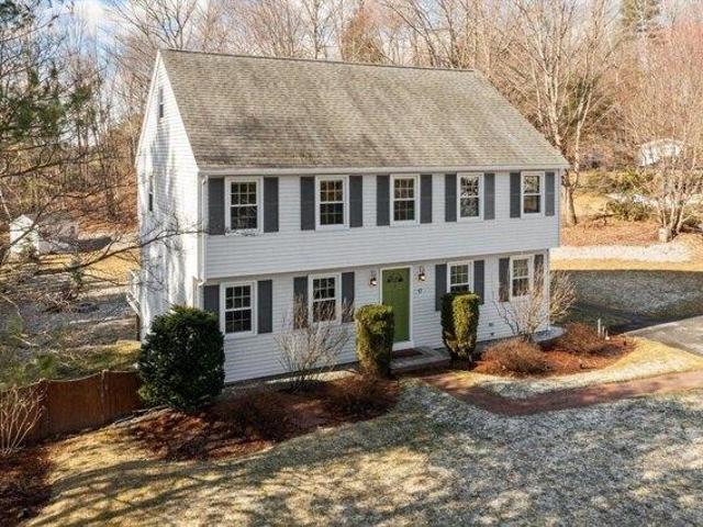 house with 3 bedroom, Pepperell MA DLS102530253