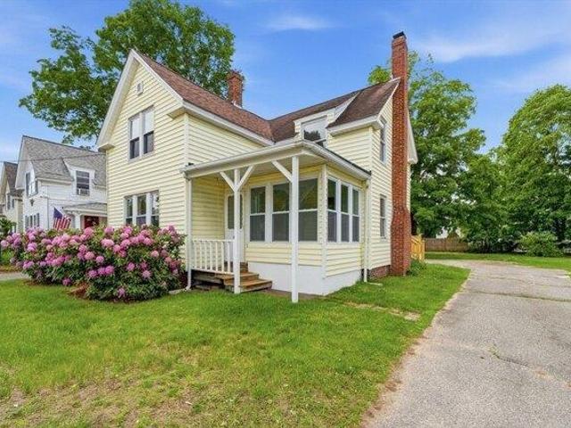 house with 3 bedroom, Pepperell MA DLS103035802