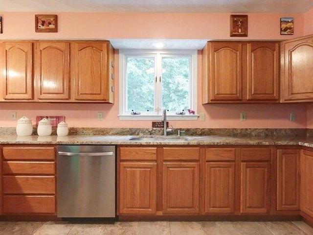 house with 3 bedroom, Pepperell MA ES104761109