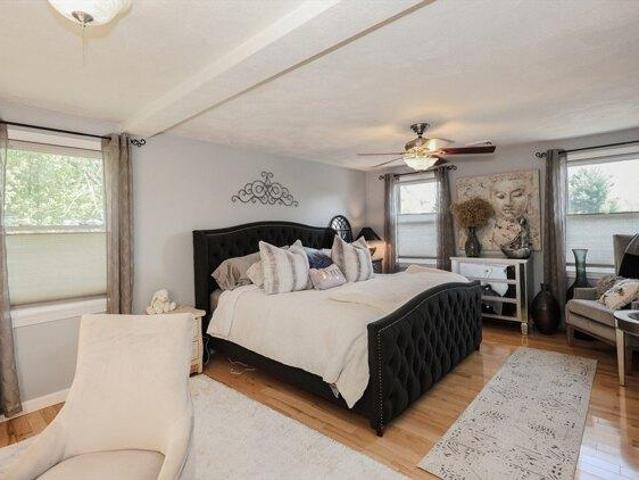 house with 3 bedroom, Pepperell MA ES104811861