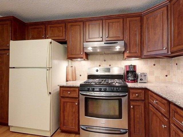 house with 3 bedroom, Pepperell MA ES105108172