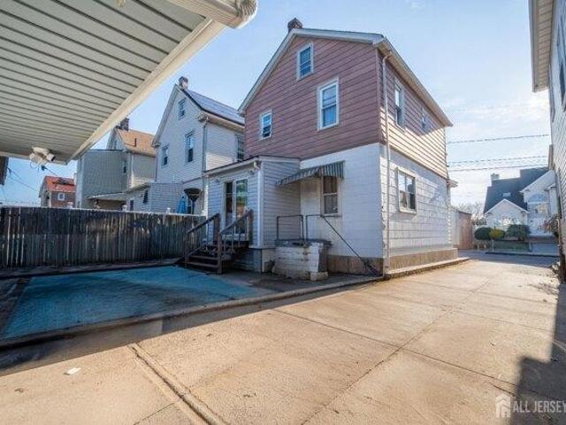 house with 3 bedroom, Perth Amboy NJ DS102317277