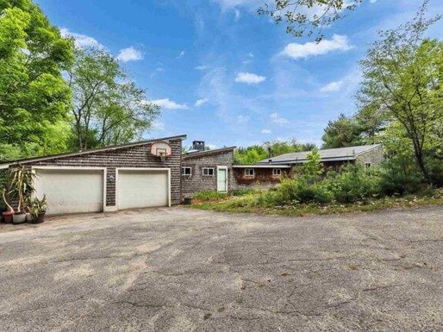 house with 3 bedroom, Peterborough NH DS103100564