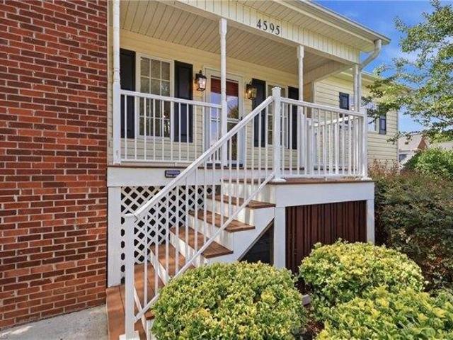 house with 3 bedroom, Pfafftown NC ES104906902