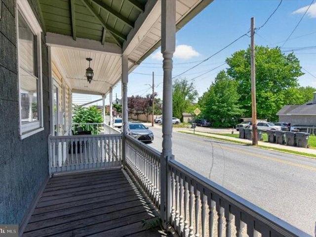 house with 3 bedroom, Phoenixville PA ES103623803