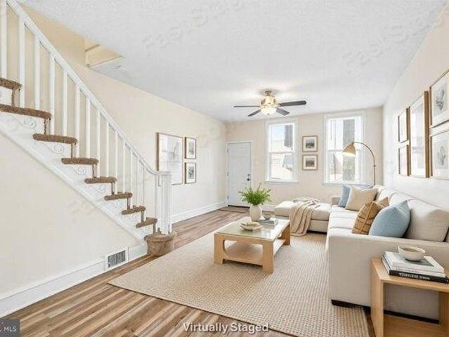 house with 3 bedroom, Philadelphia PA ES103626587