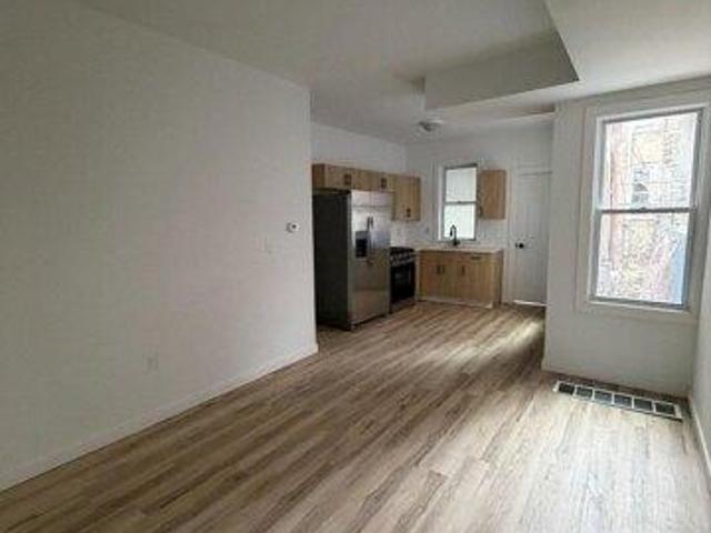 house with 3 bedroom, Philadelphia PA ES104902879