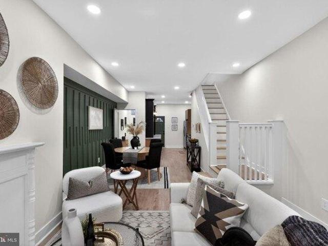 house with 3 bedroom, Philadelphia PA ES104902118