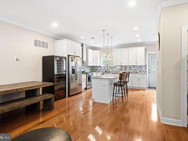 house with 3 bedroom, Philadelphia PA ES104905570
