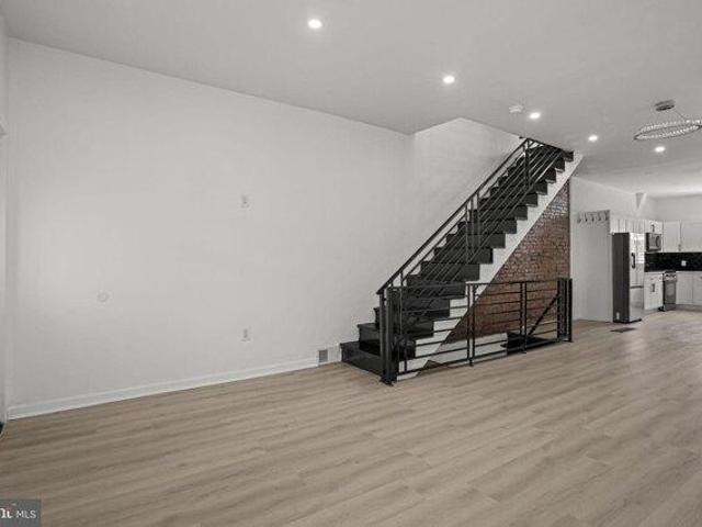 house with 3 bedroom, Philadelphia PA ES104905955