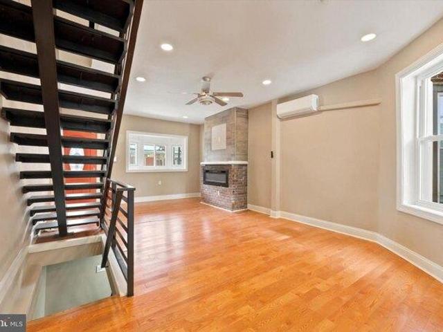 house with 3 bedroom, Philadelphia PA ES104909482